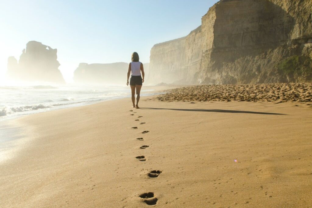 85 Amazing Walk Alone Quotes - Wise Healthy n Wealthy